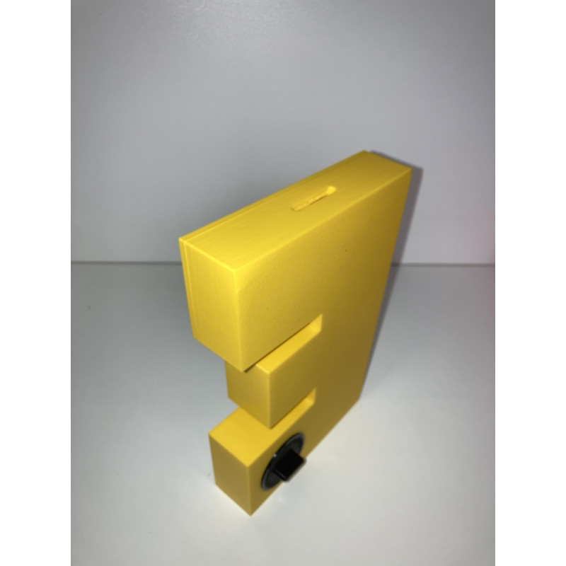 Treasure chest Letter